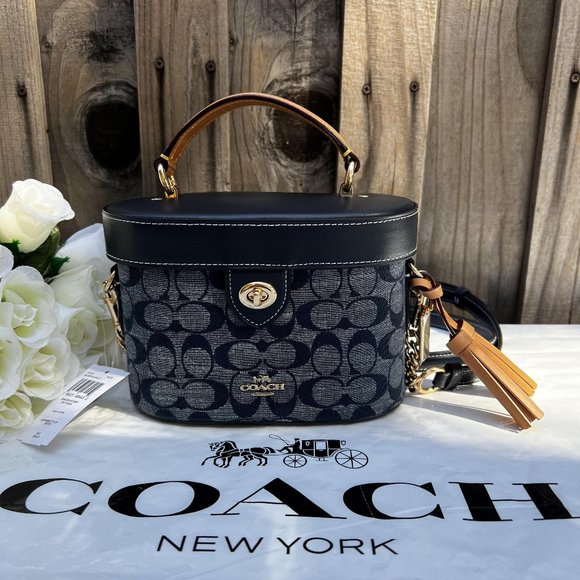 Coach | Bags | Coach Kay Crossbody In Signature Chambray C865 | Poshmark